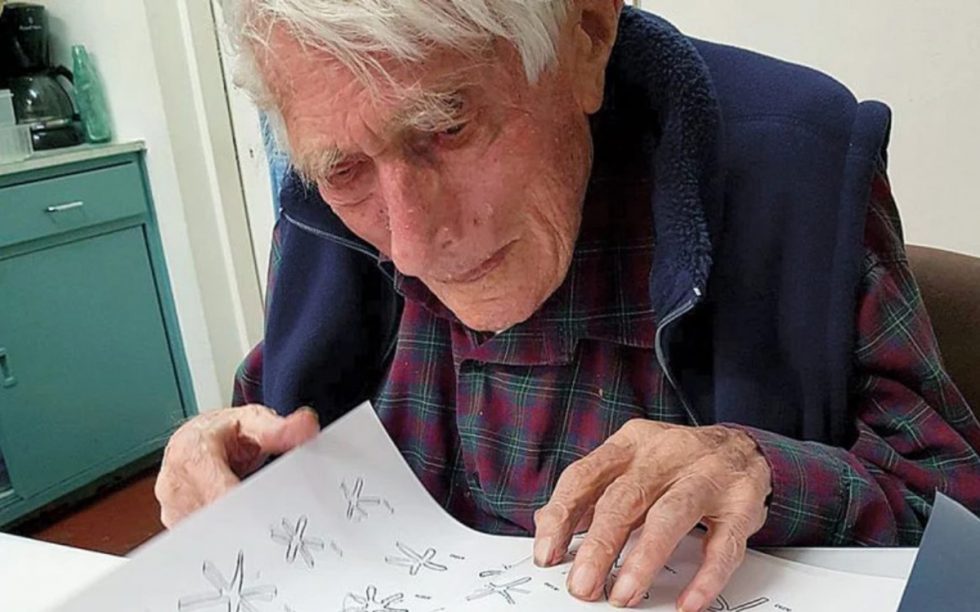 Martin Sinclair Frankland Hood (1917 – 2021) | Θέματα Αρχαιολογίας ...